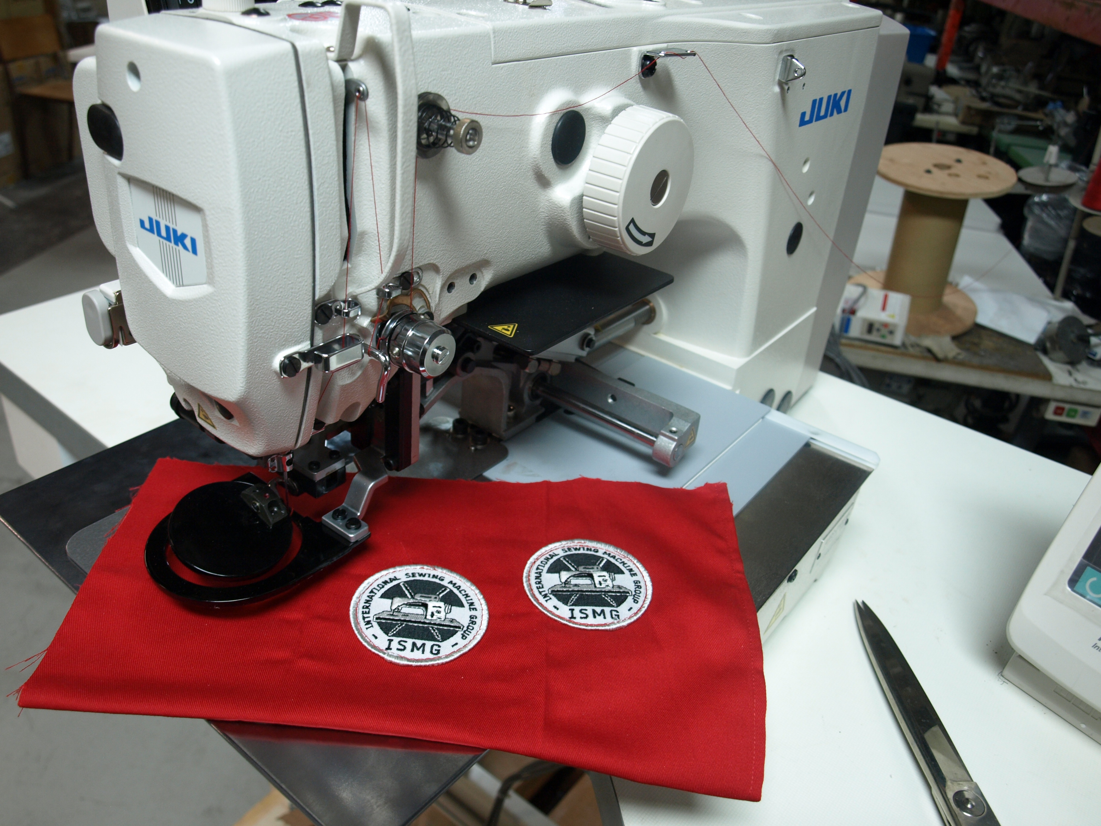 Programmable INTERNATIONAL SEWING - Industrial Sewing Machines